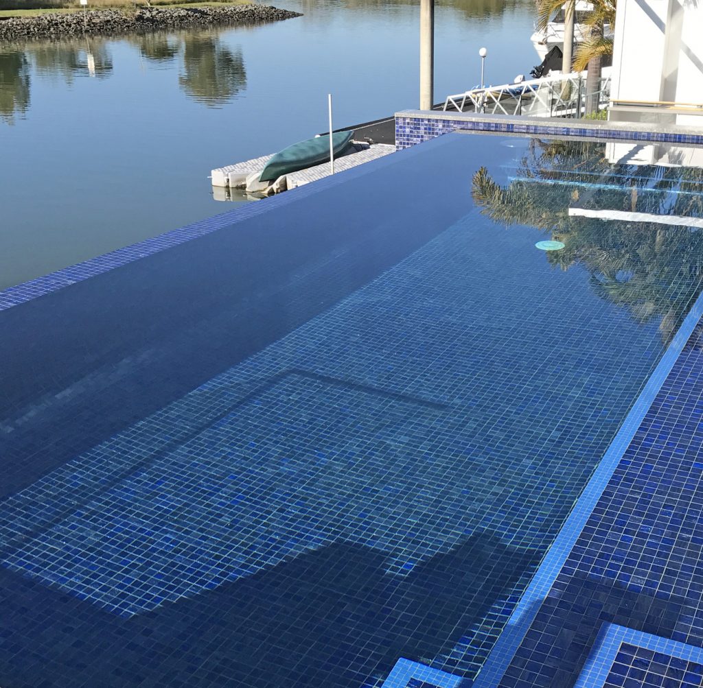 Infinity Edge Pools – L&V Pools